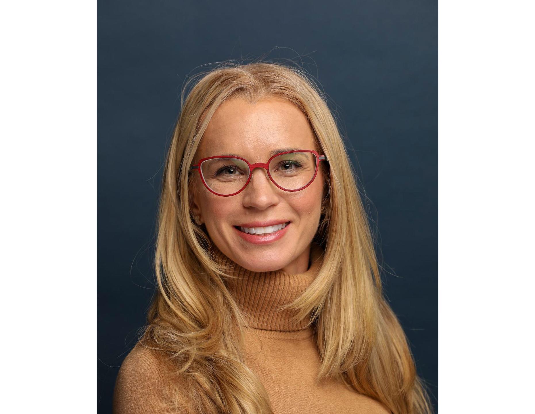 Dr. Christine Greer | Comprehensive Ophthalmologist