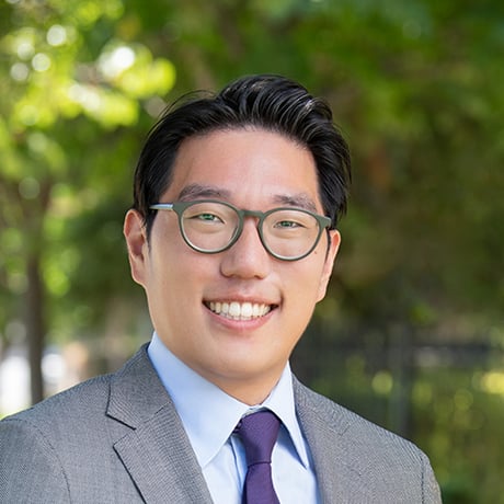 Dr. Doowon Huh – Ophthalmology