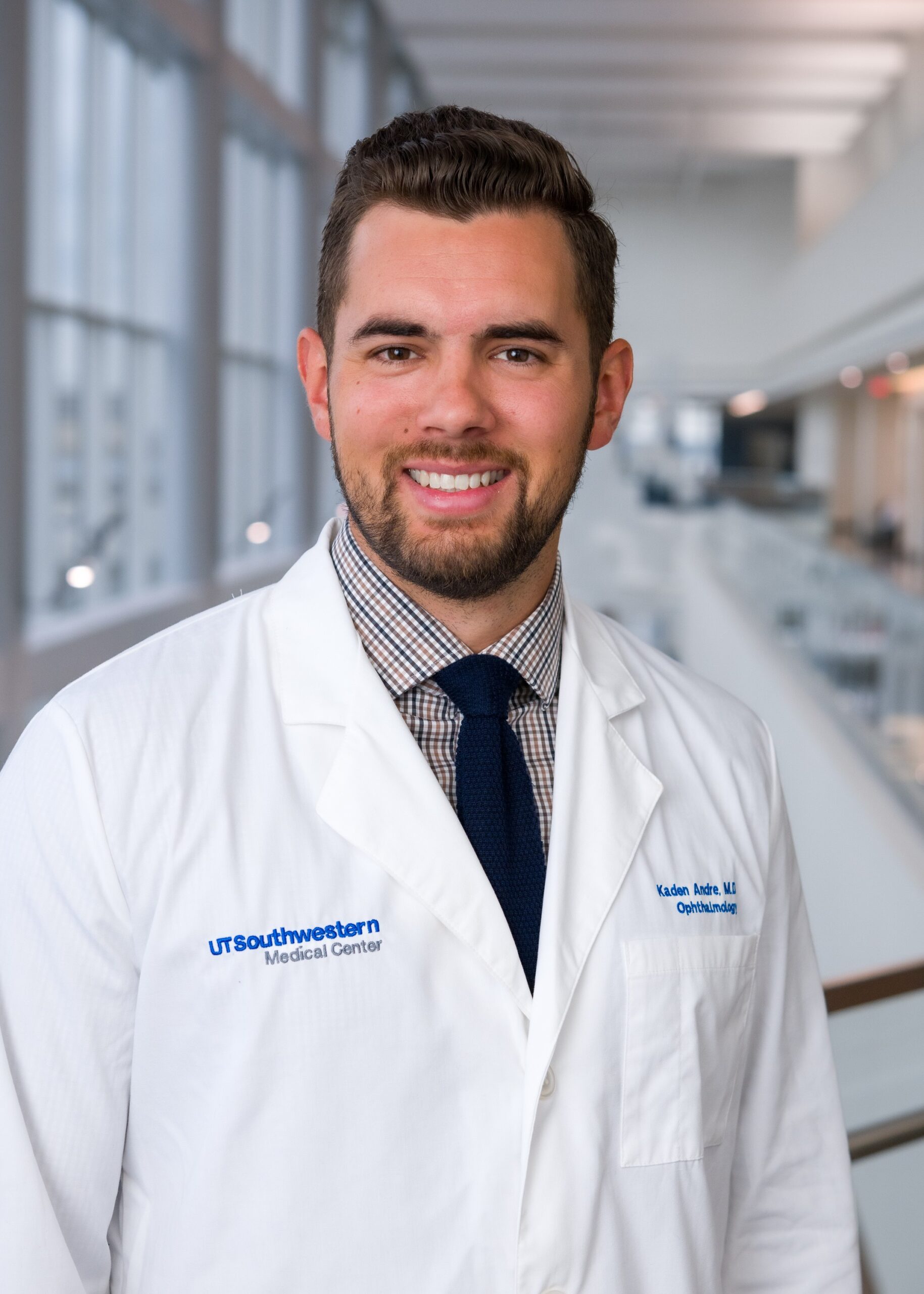 Dr. Van Kaden Andre – Ophthalmology – Comprehensive Ophthalmologist ...