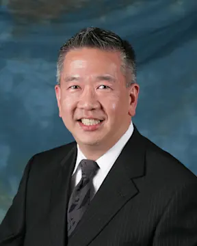 Dr. Steven Lee | Cornea Specialist | Des Peres, MO